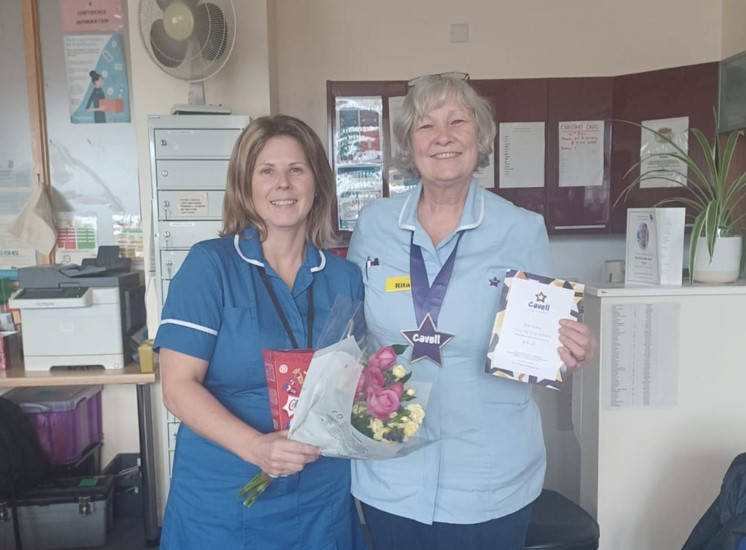 LPT community nurse wins coveted Cavell Star Award - Leicestershire ...